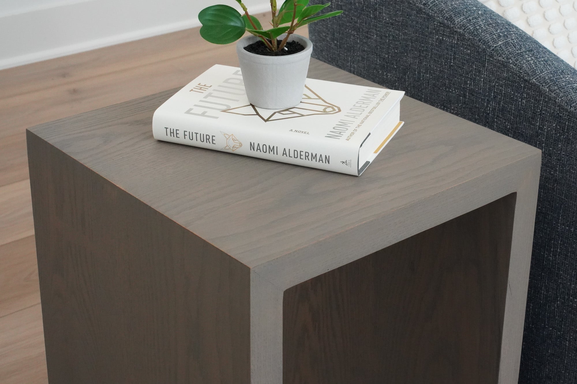 Dark Grey Waterfall End Table– Artisan Born